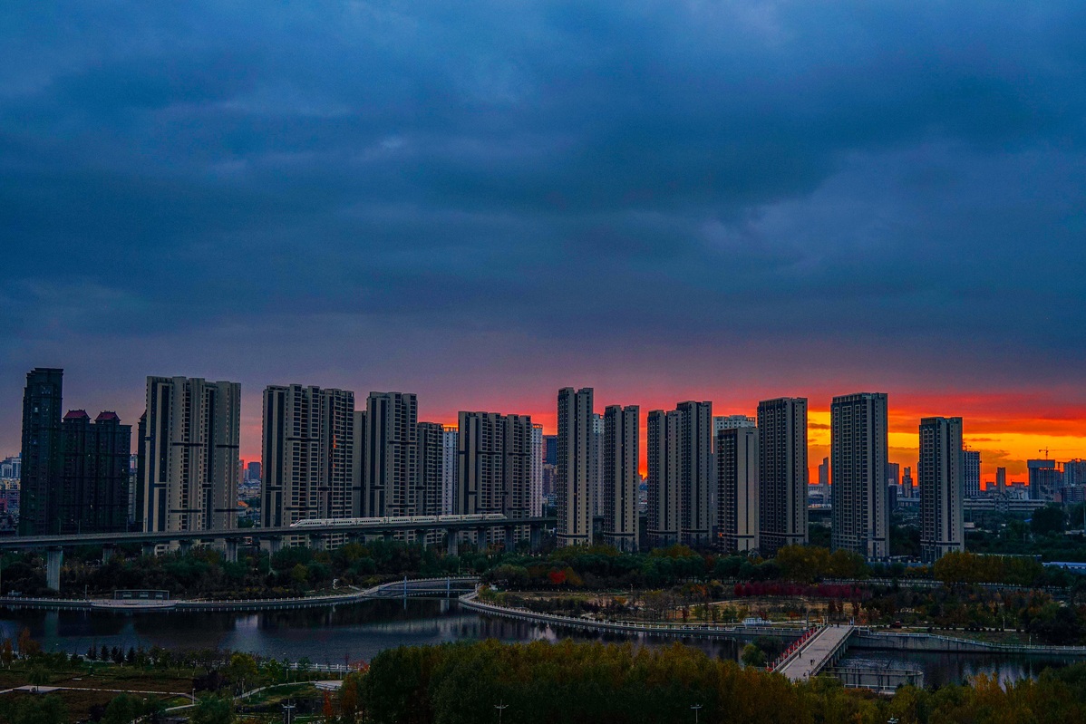 High-speed rail line in Jilin photographed daily