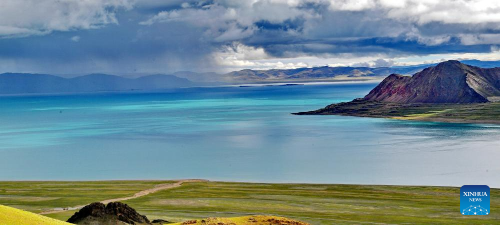 Scenery of Zhari Namco Lake in Ali, Tibet