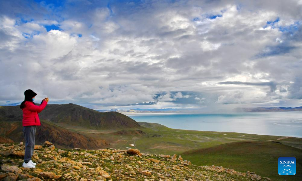 Scenery of Zhari Namco Lake in Ali, Tibet